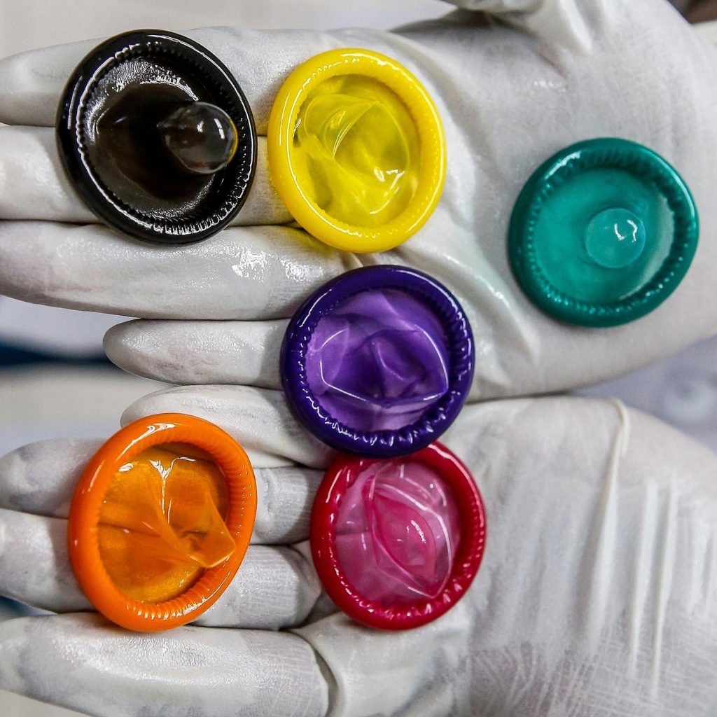 How Big Are Condoms ( Male & Female Size Chart) - Public Health